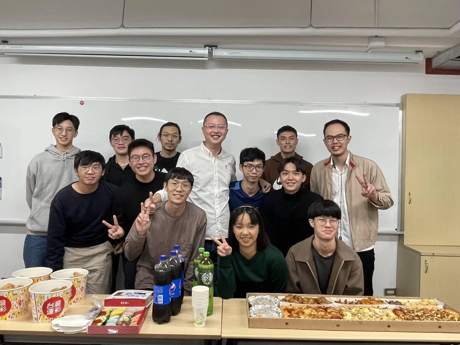 吳日騰 Rih-Teng Wu| NTU MarCE Lab